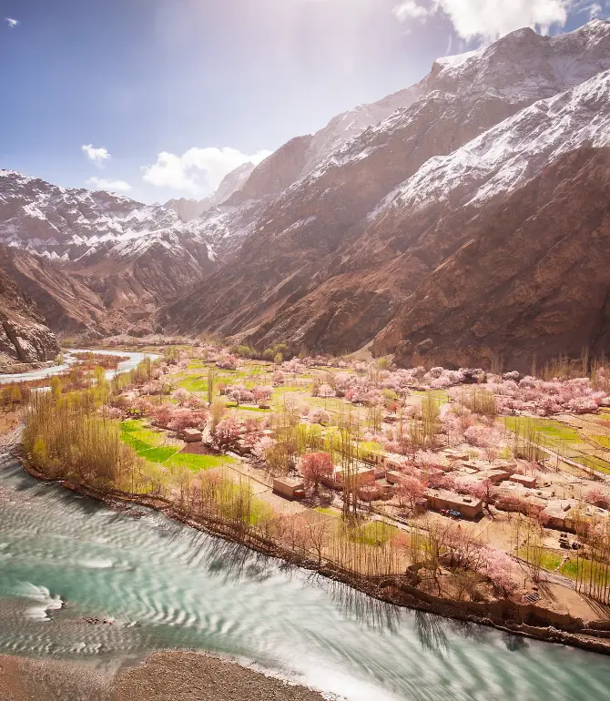 Xinjiang Travel Guide 2023 - Things to Do, What To Eat & Tips | Trip.com