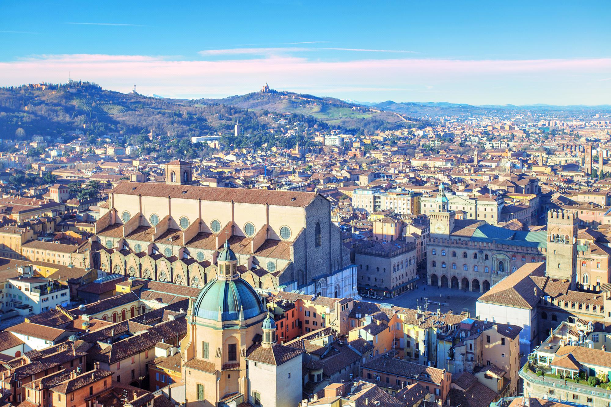 Top Travel Destinations in Bologna: Best 7 Days Bologna Itinerary ...