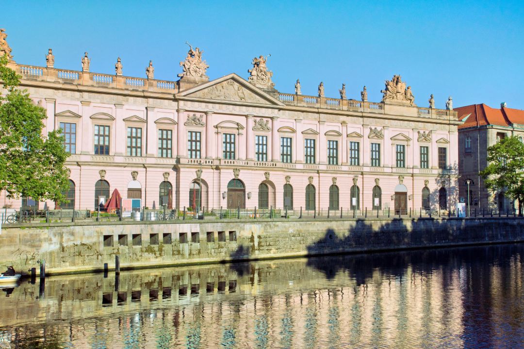 6 Days in Berlin Trip: Budgets, Hotels, Food & Attractions - Trip.com