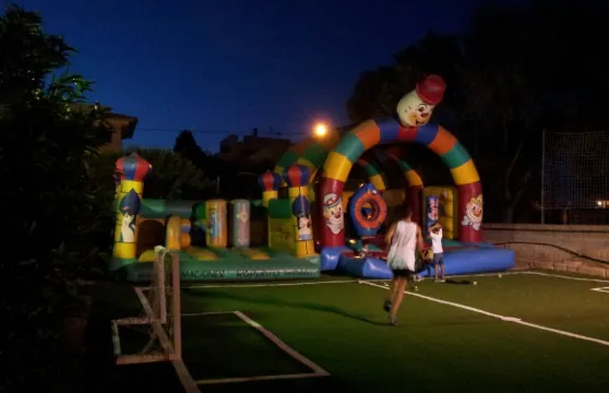 【卡爾維亞Tumulo de Son Ferrer】卡爾維亞Tumulo de Son Ferrer旅遊攻略簡介 當地玩樂門票酒店一覽 | 永安旅遊