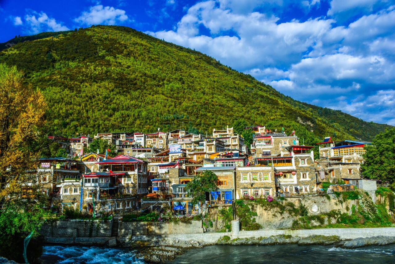 Barkam Itinerary for 3 Days : Ultimate Barkam Travel Guide - Trip.com