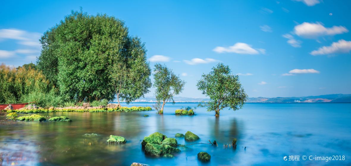 Fuxian Lake Travel Guide 2024 - Things to Do, What To Eat & Tips | Trip.com