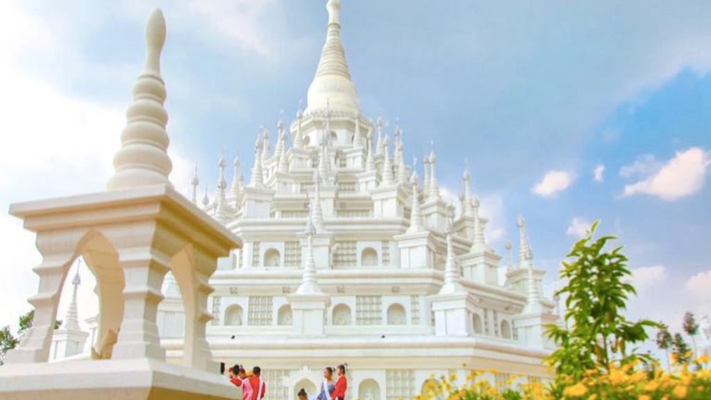 How to Spend 2 Days in Mangshi - A Complete Itinerary for Mangshi ...