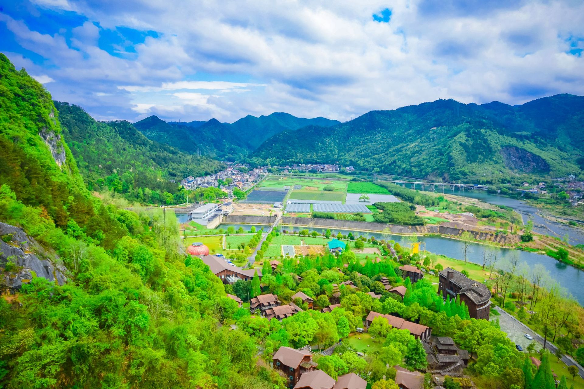 How to Spend 2 Days in Tonglu - A Complete Itinerary for Tonglu - Trip.com