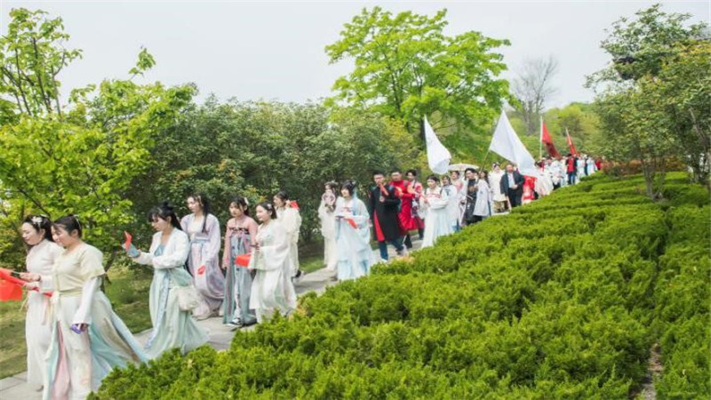 What to Do in Hefei in 10 Days? Travel Guide and Tips - Trip.com