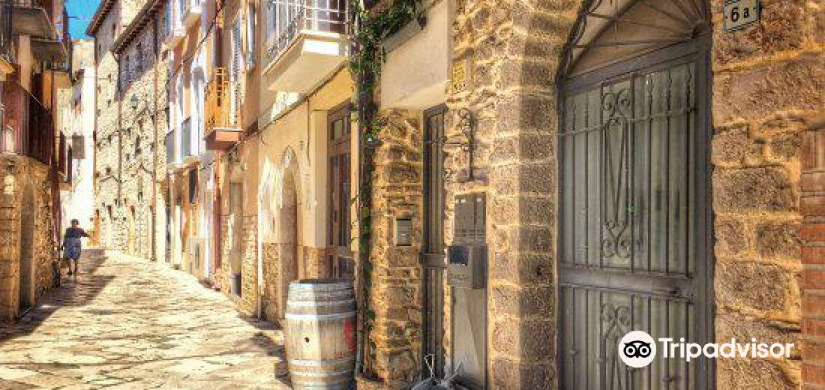 Fondi Travel Guide 2023 - Things to Do, What To Eat & Tips | Trip.com